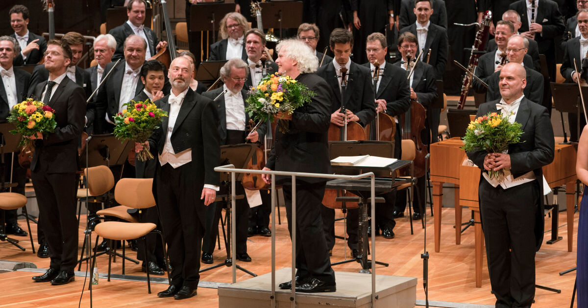 Season opening 2017: Simon Rattle conducts Haydn’s “Creation”