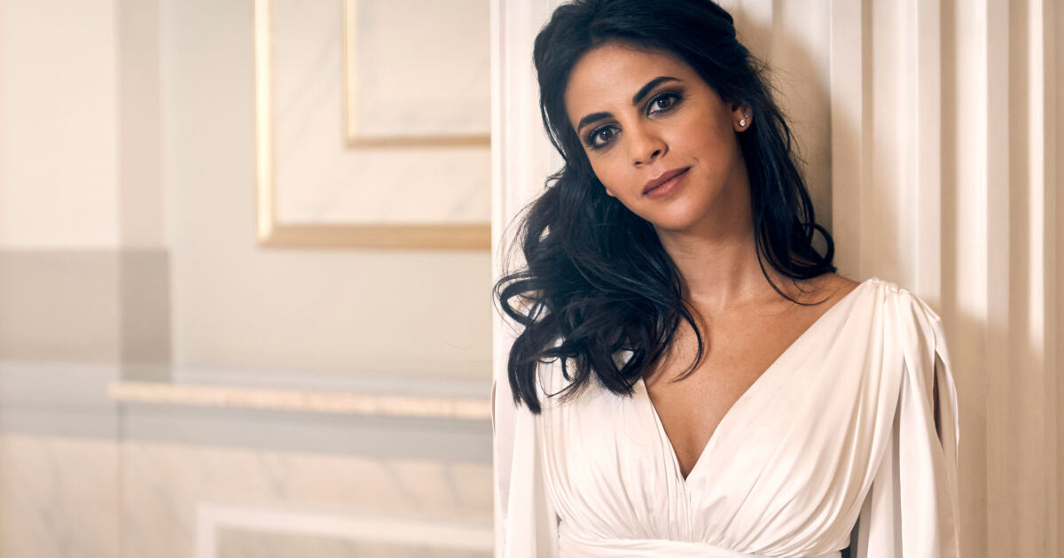 Fatma Said performing with the Berliner Philharmoniker