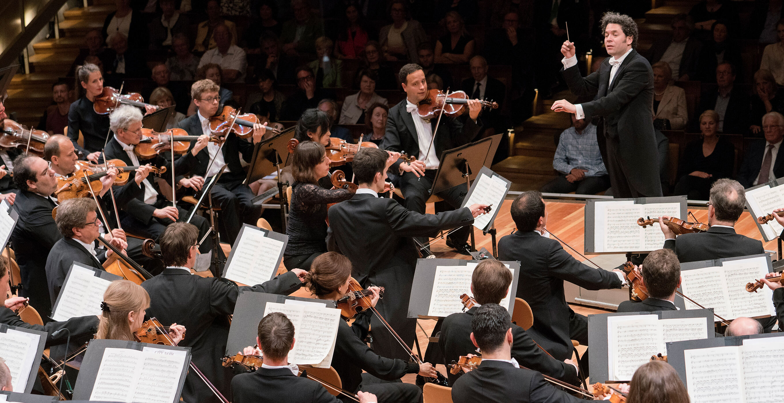 Gustavo Dudamel conducts Dvořák’s Symphony “From the New World ...