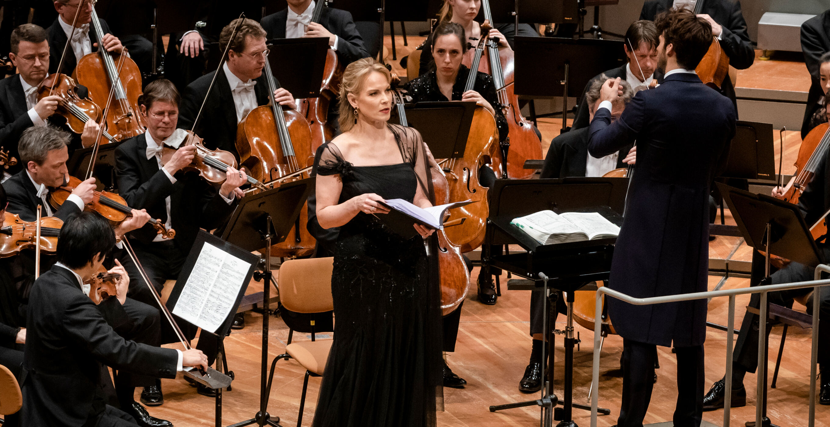 Mahler’s Third Symphony with Elīna Garanča and Lorenzo Viotti | Digital ...